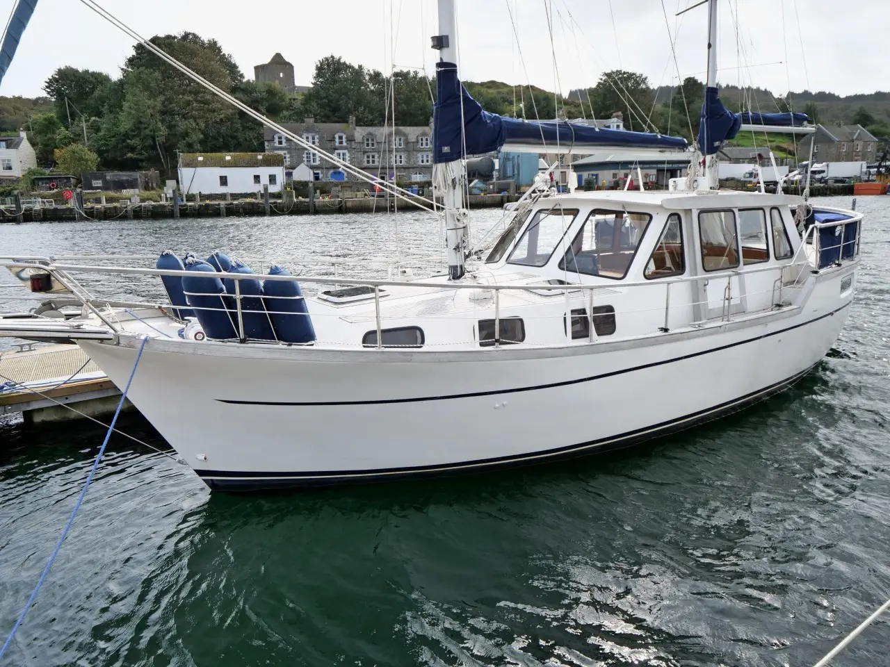 1988 Nauticat 33 #559652 for Sale in Tarbert, SCT - Rightboat