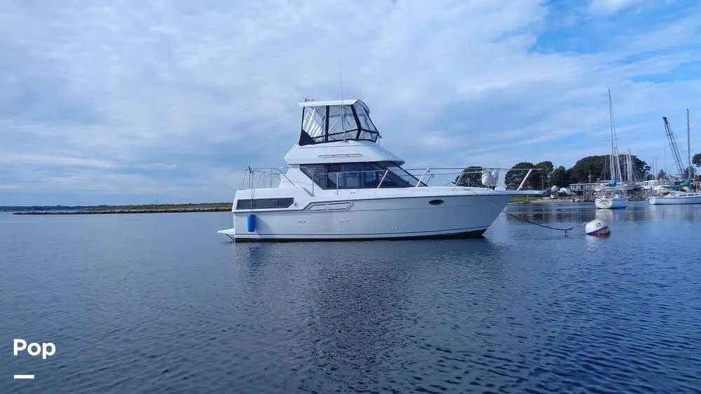 1992 Carver Aft Cabin 300 #558312 for Sale in Riverside, Ri 02...