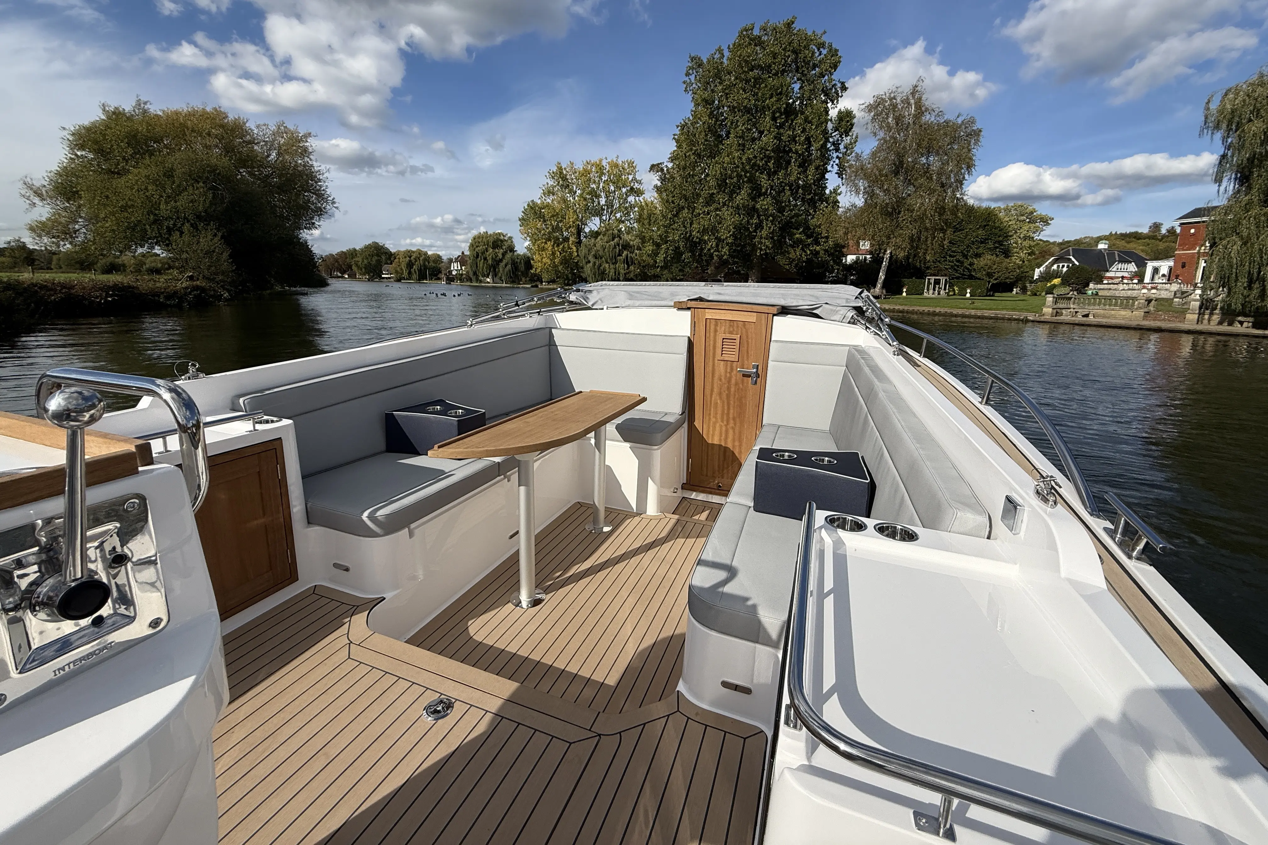 2025 Interboat Intender 950 Cabrio for Sale in Wargrave,...