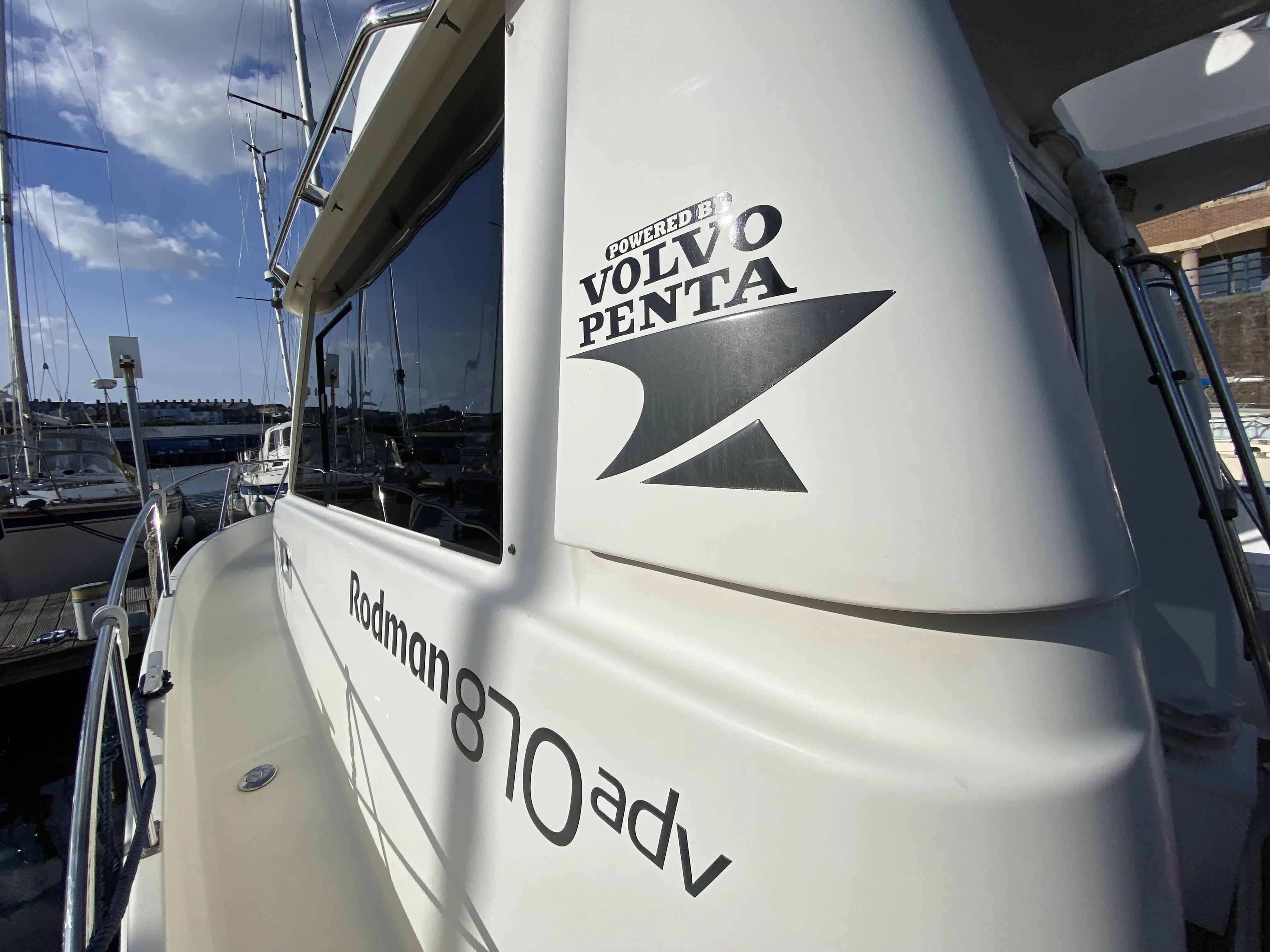 2011 Rodman 870 ADV Flybridge for Sale in Milford Haven,