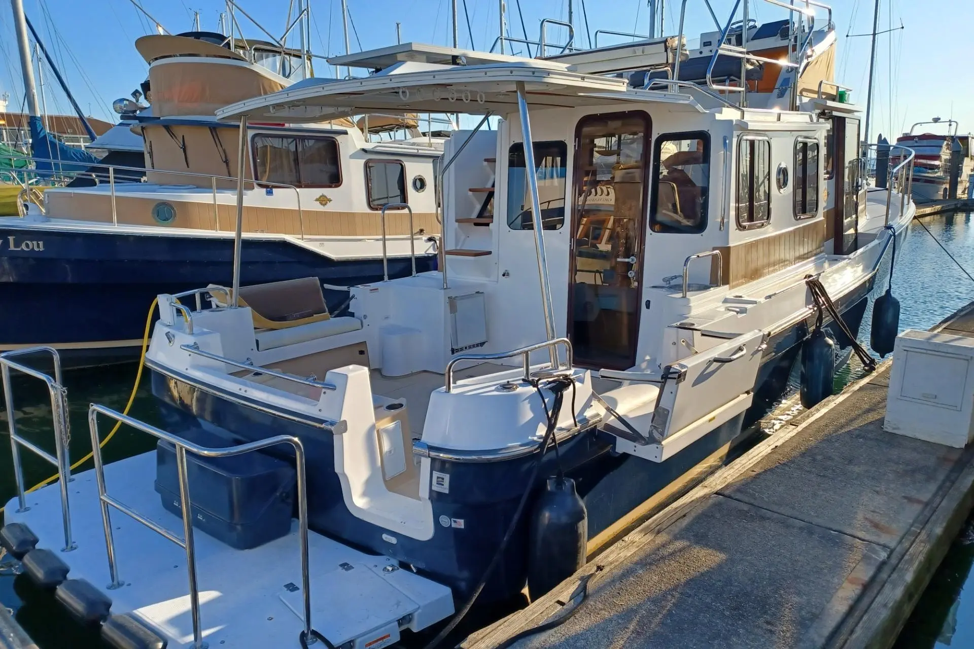 Buy Ranger Tugs R31 CB LE #562747 - Rightboat