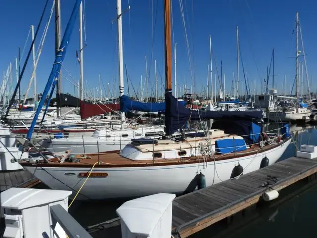 Cheoy Lee Yachts for Sale