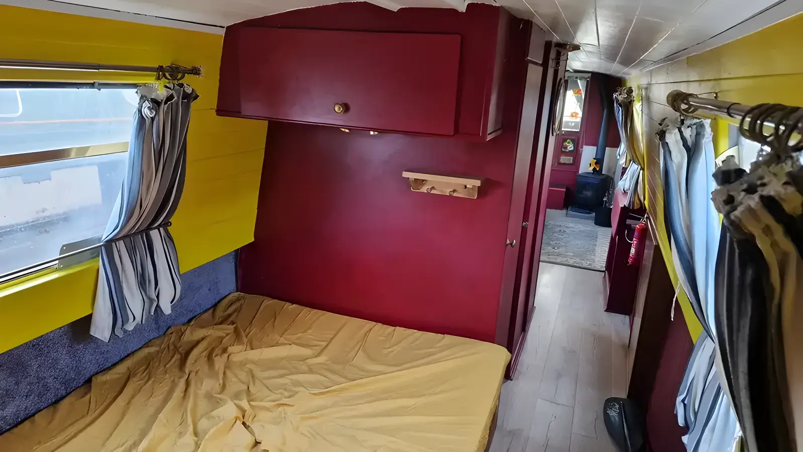 Buy Custom 40ft Cruiser Stern Narrowboat #565824 - Rightboat