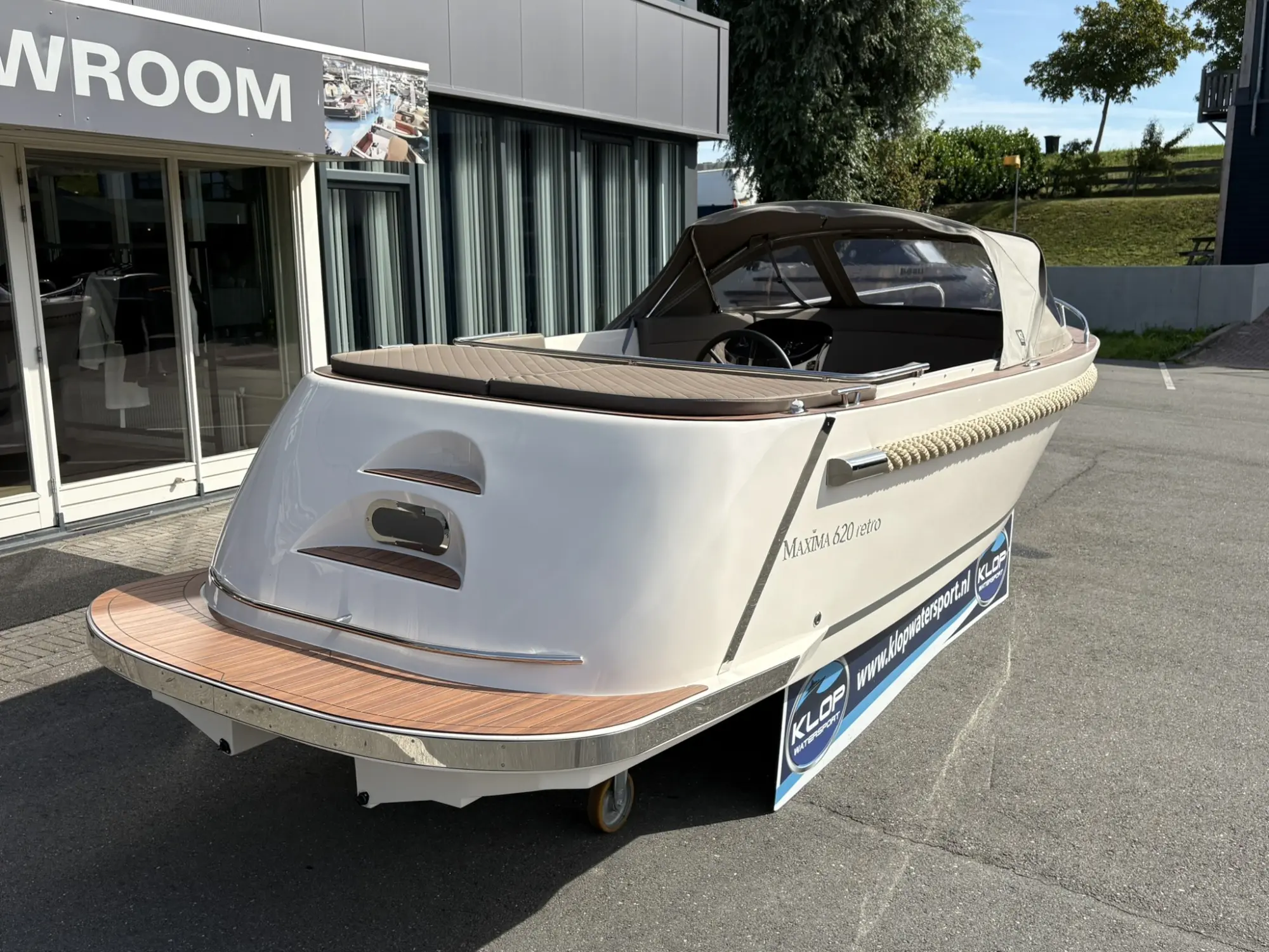 Buy Maxima 620 Retro #566739 - Rightboat