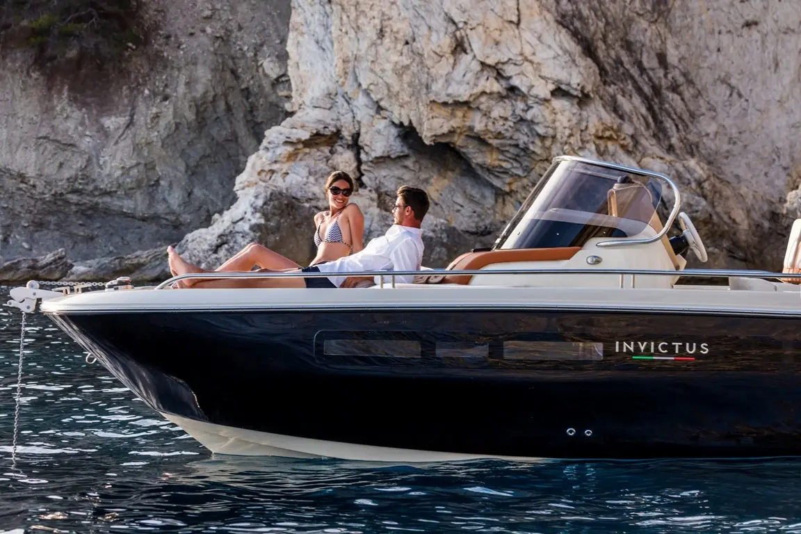 Buy Invictus 240 Fx #497814 - Rightboat