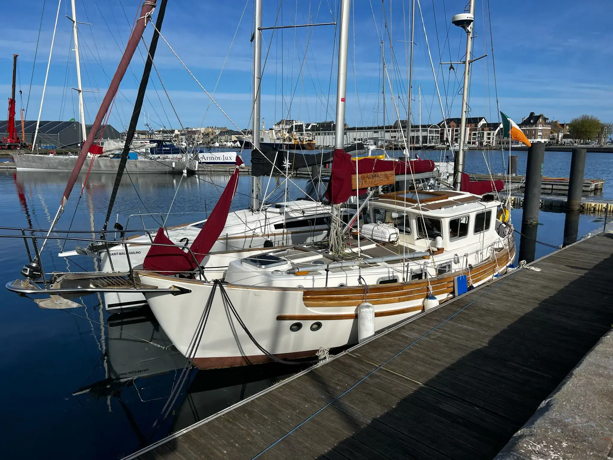 1987 Fisher 34 #567274 for Sale in St Malo - Rightboat