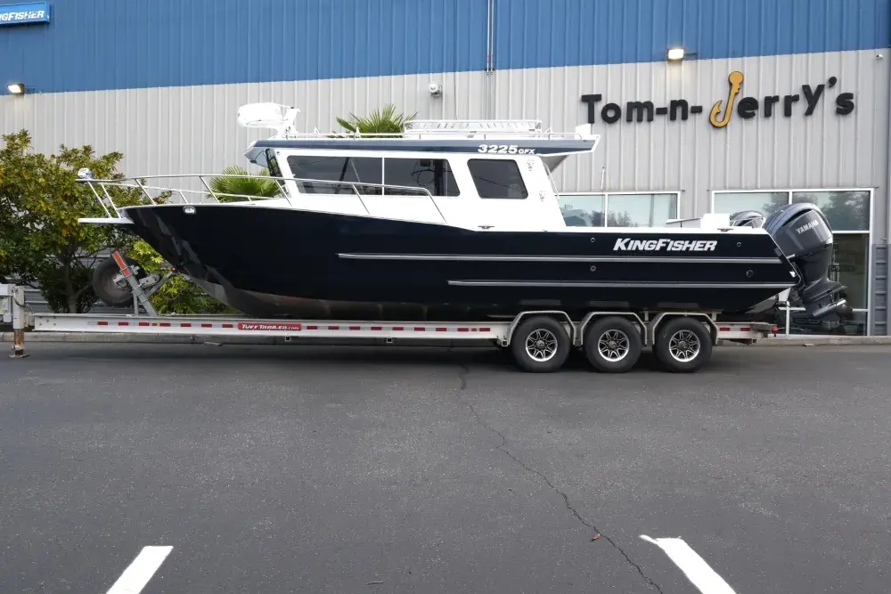 Buy Kingfisher 3225 #566955 - Rightboat