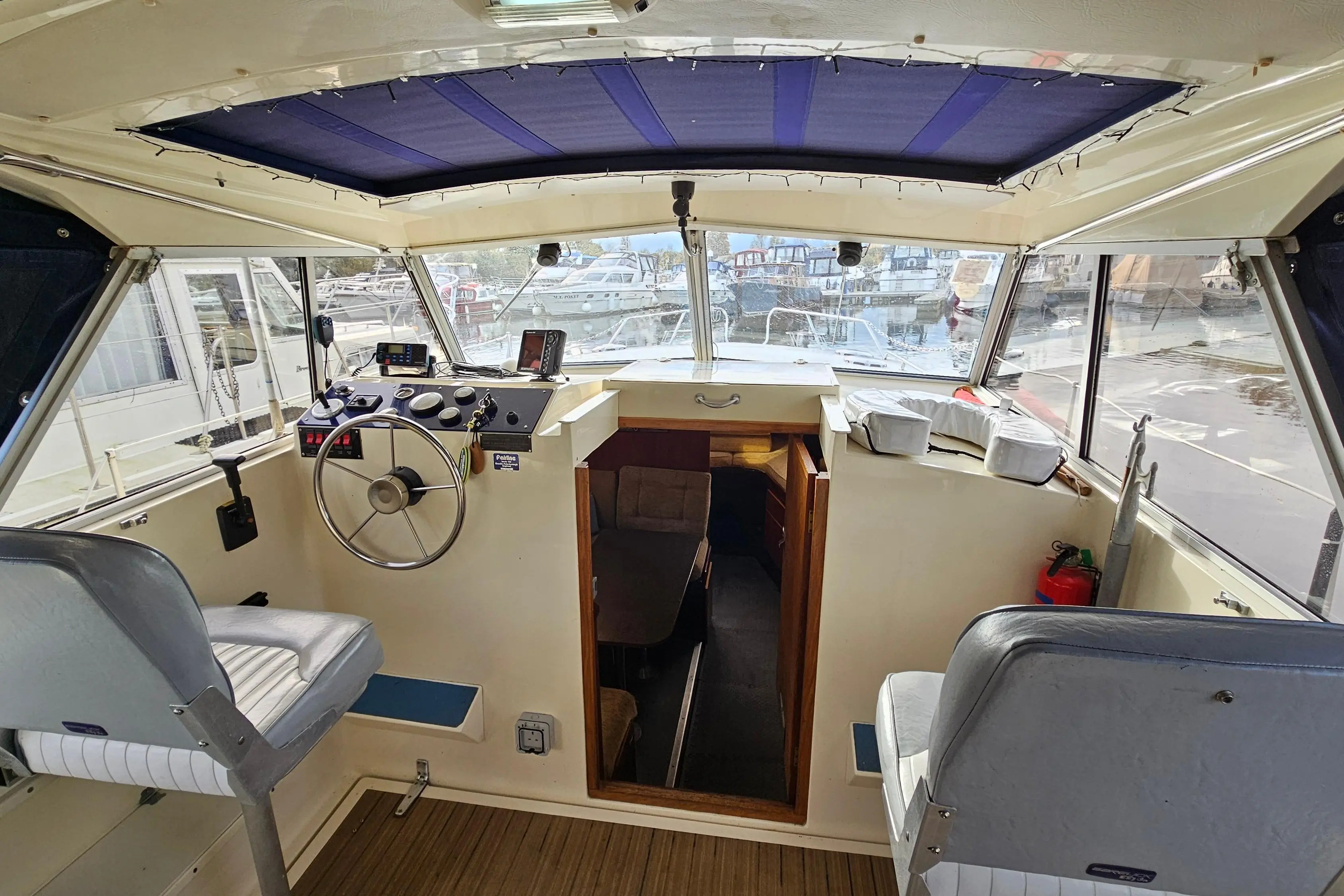 Buy Fairline Mirage 29 Aft Cabin #567649 - Rightboat