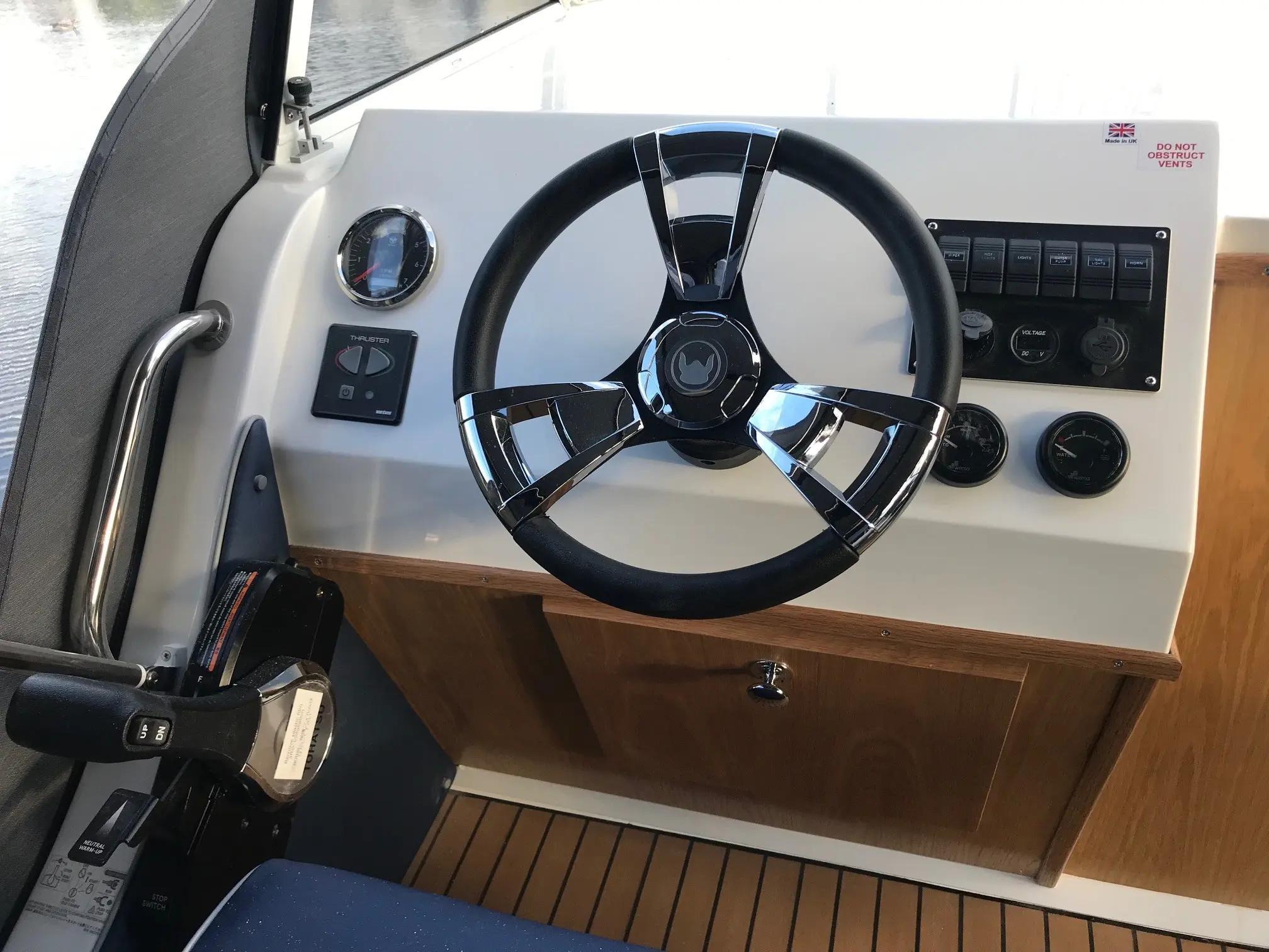 2026 Viking 275 Wide Beam Hi-Line for Sale in Wroxham, Norfolk #570712 ...