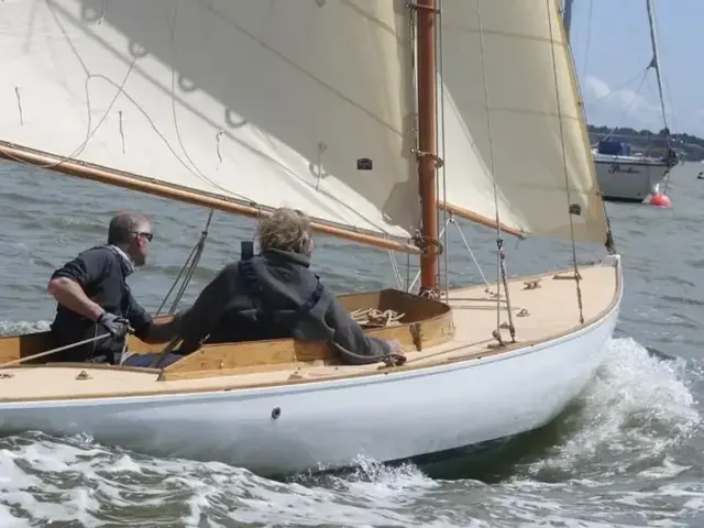 2014 Herreshoff Buzzard Bay 15 for Sale in Huntington, Ne...