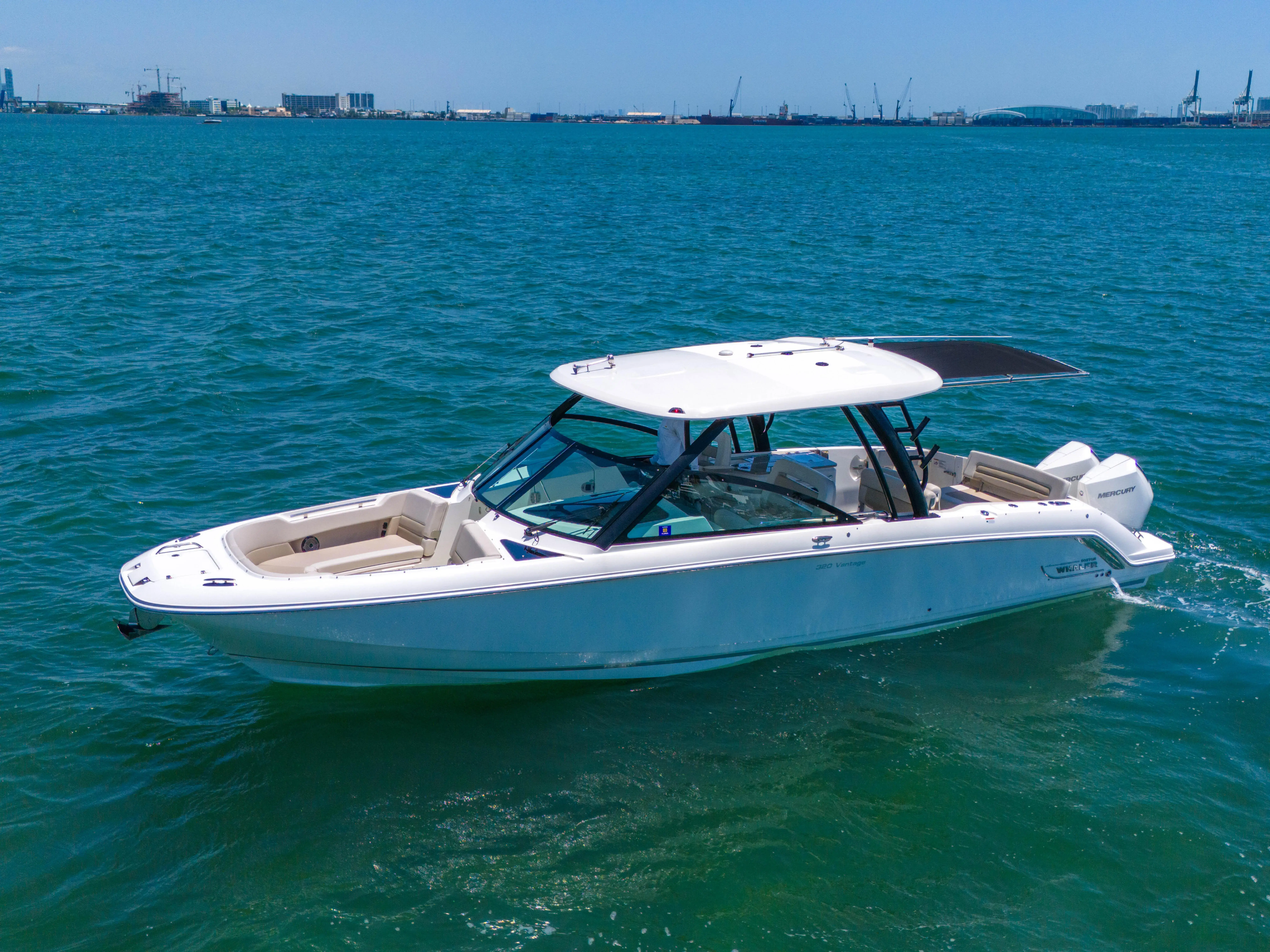 Buy Boston Whaler 325 Vantage #571187 - Rightboat