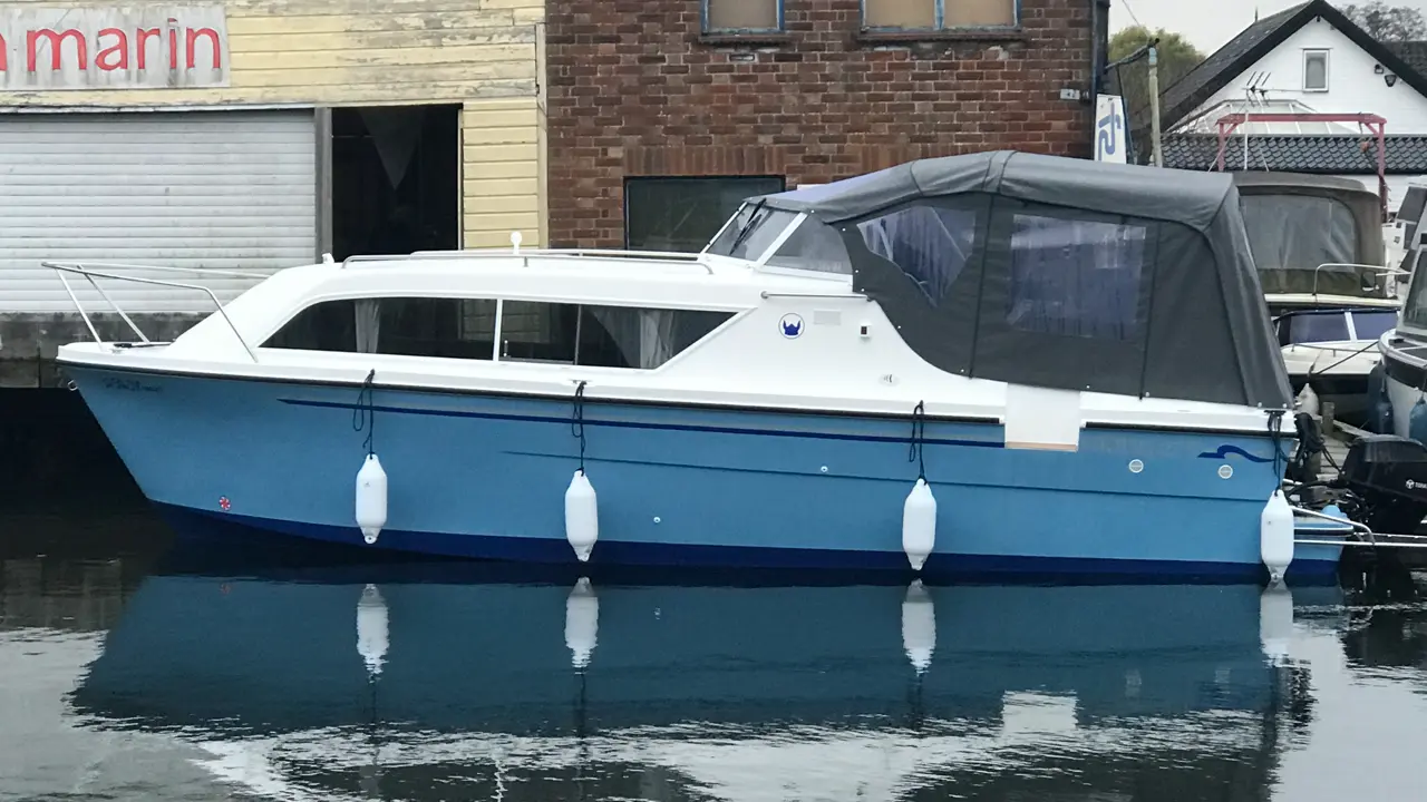 2026 Viking 275 Wide Beam Hi-Line for Sale in Wroxham, Norfolk #570712 ...