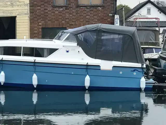2026 Viking 275 Wide Beam Hi-Line #570712 for Sale in Wroxham,...
