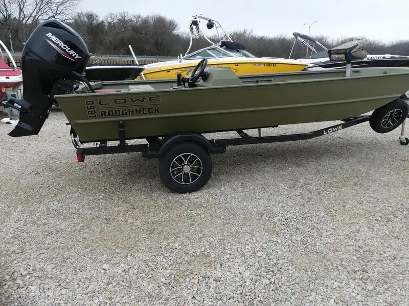 Buy Lowe Roughneck 1860 SC #572106 - Rightboat