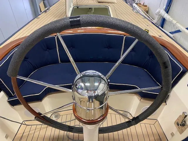 2021 Leonardo Yachts Eagle 38 for Sale in Jersey City, Ne...