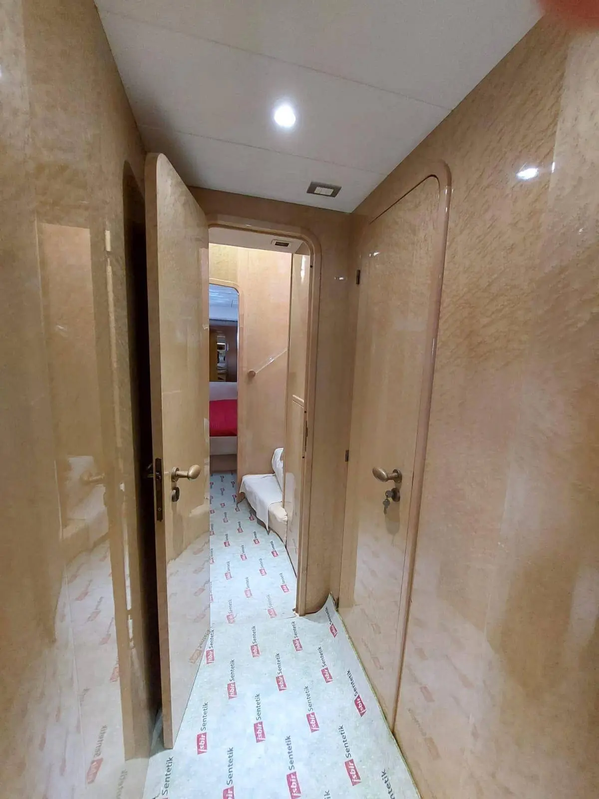 Buy Falcon 80 #572678 - Rightboat