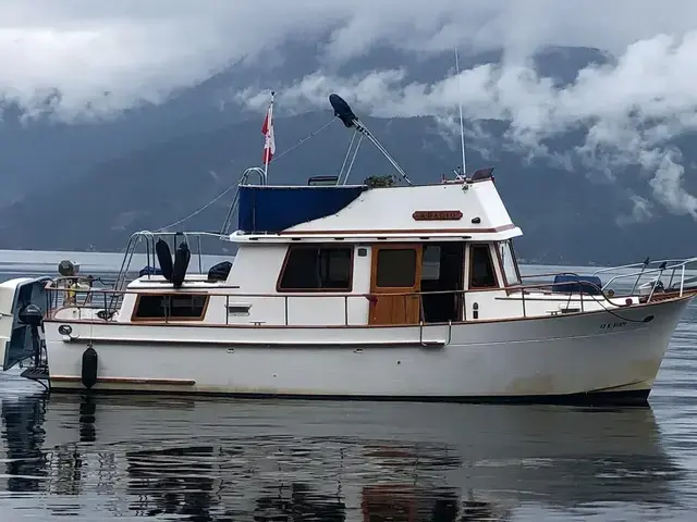 Trawler Boats | Recreational Trawlers | Best Trawler Yacht