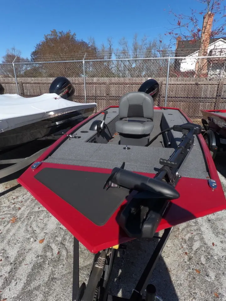 Buy Tracker Boats 26` #572719 - Rightboat