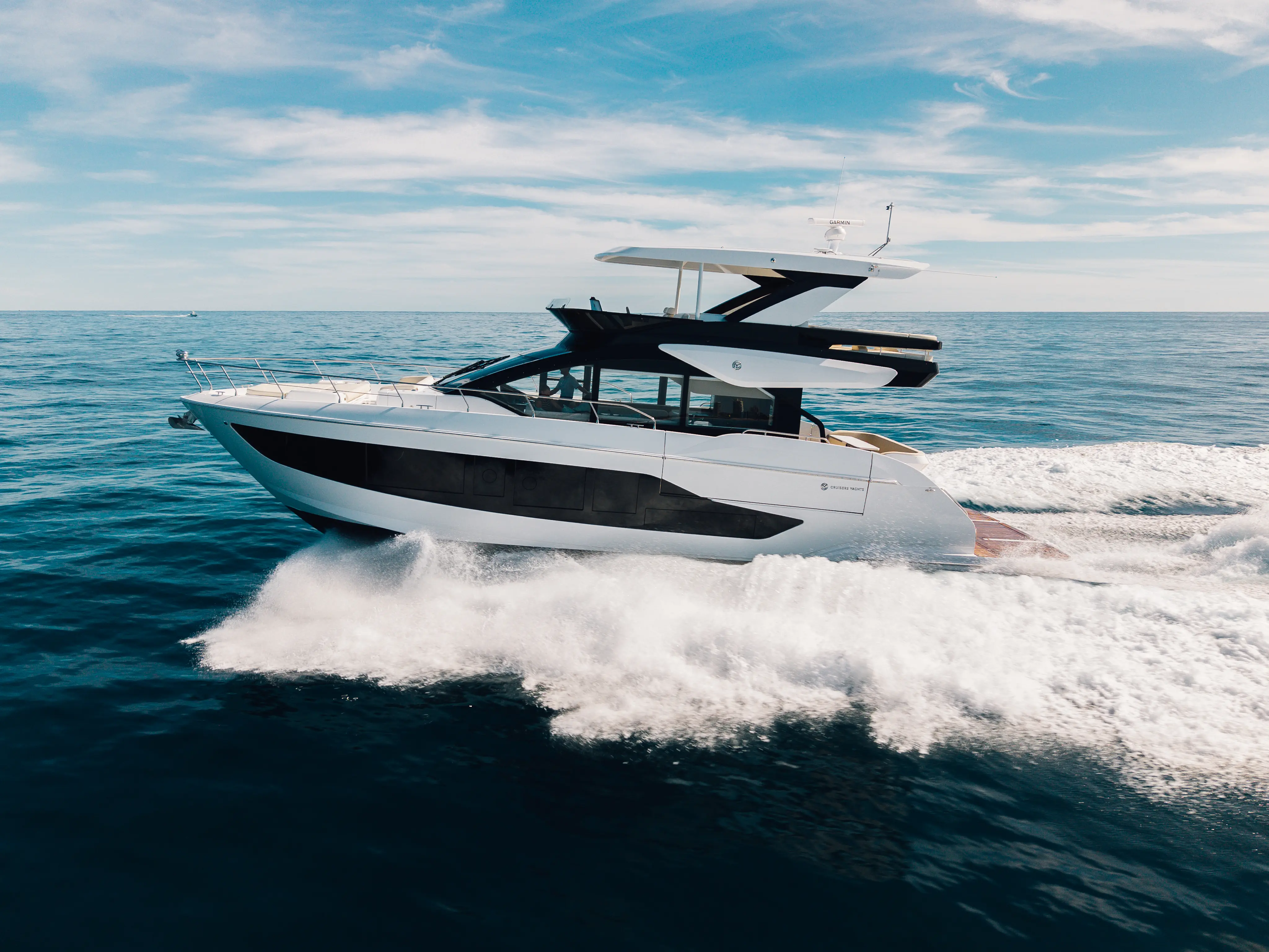 2026 Cruisers Yachts 57 FLY for Sale in Jupiter, FL #5710...