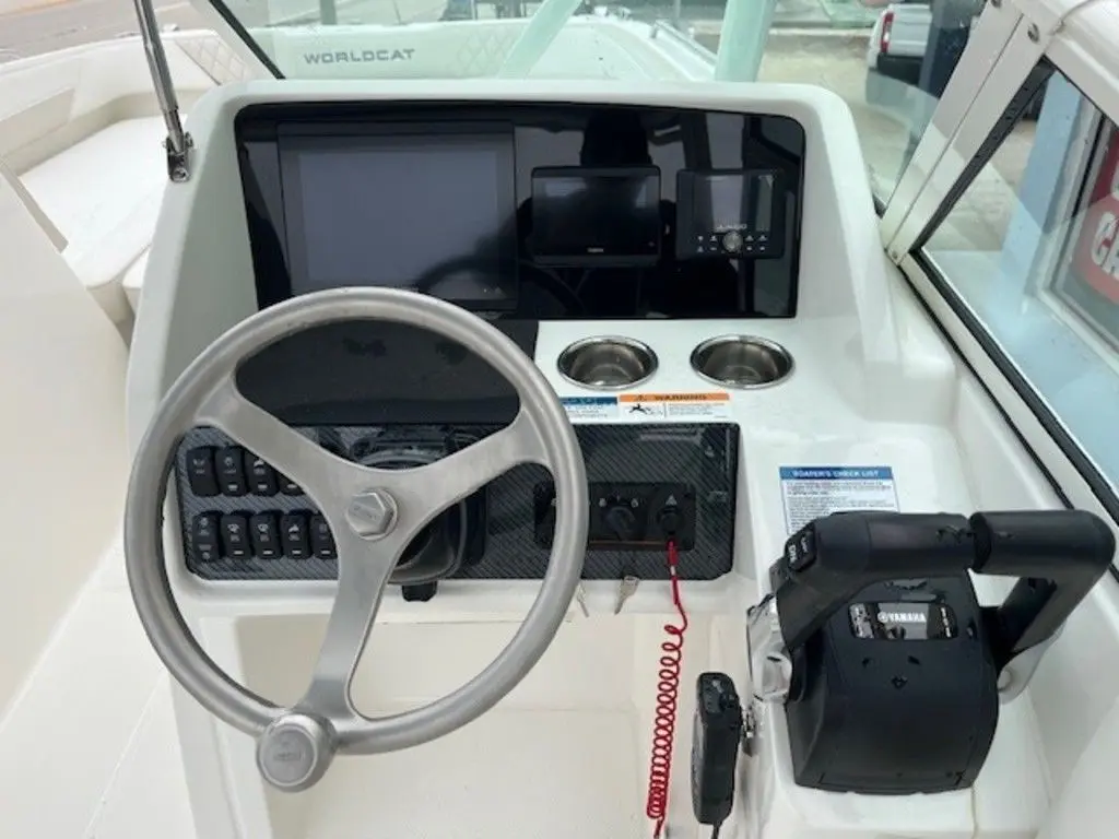 Buy World Cat 230 SD #573605 - Rightboat