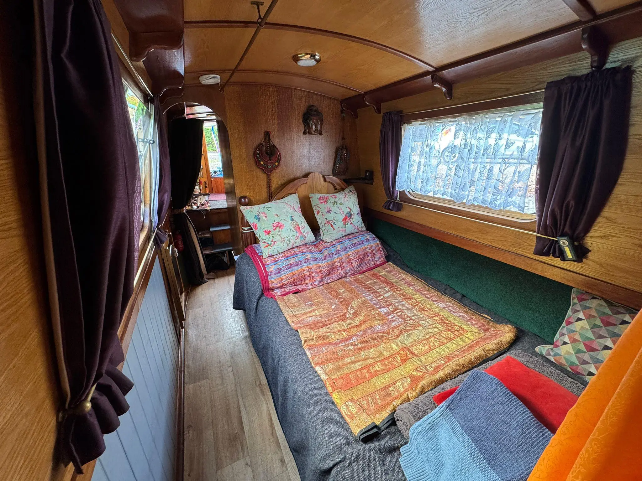 Buy Jonathan Wilson Traditional Stern Narrowboat #574218 - Rightboat