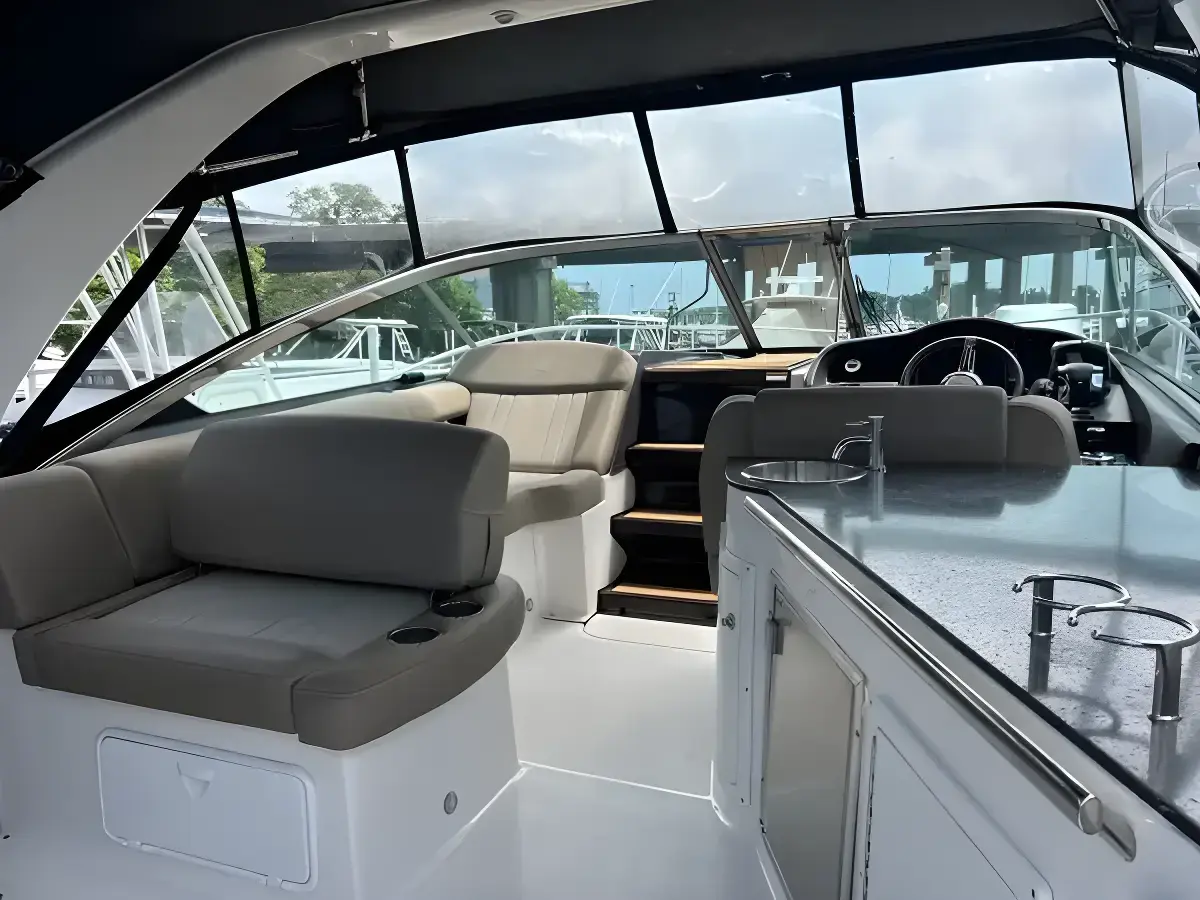 Buy Regal Express 32 #574268 - Rightboat