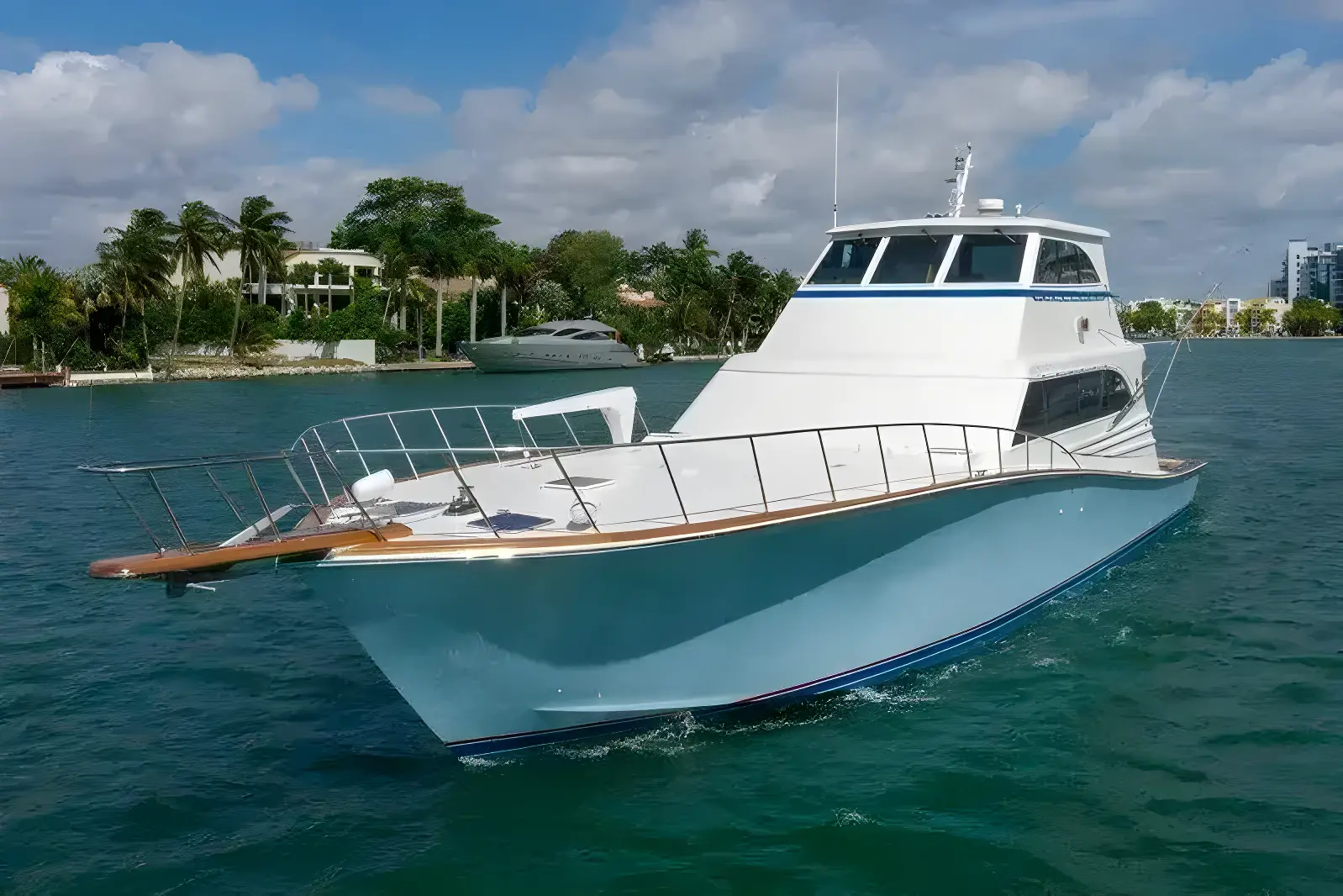 Buy Huckins 70 Convertible #574329 - Rightboat