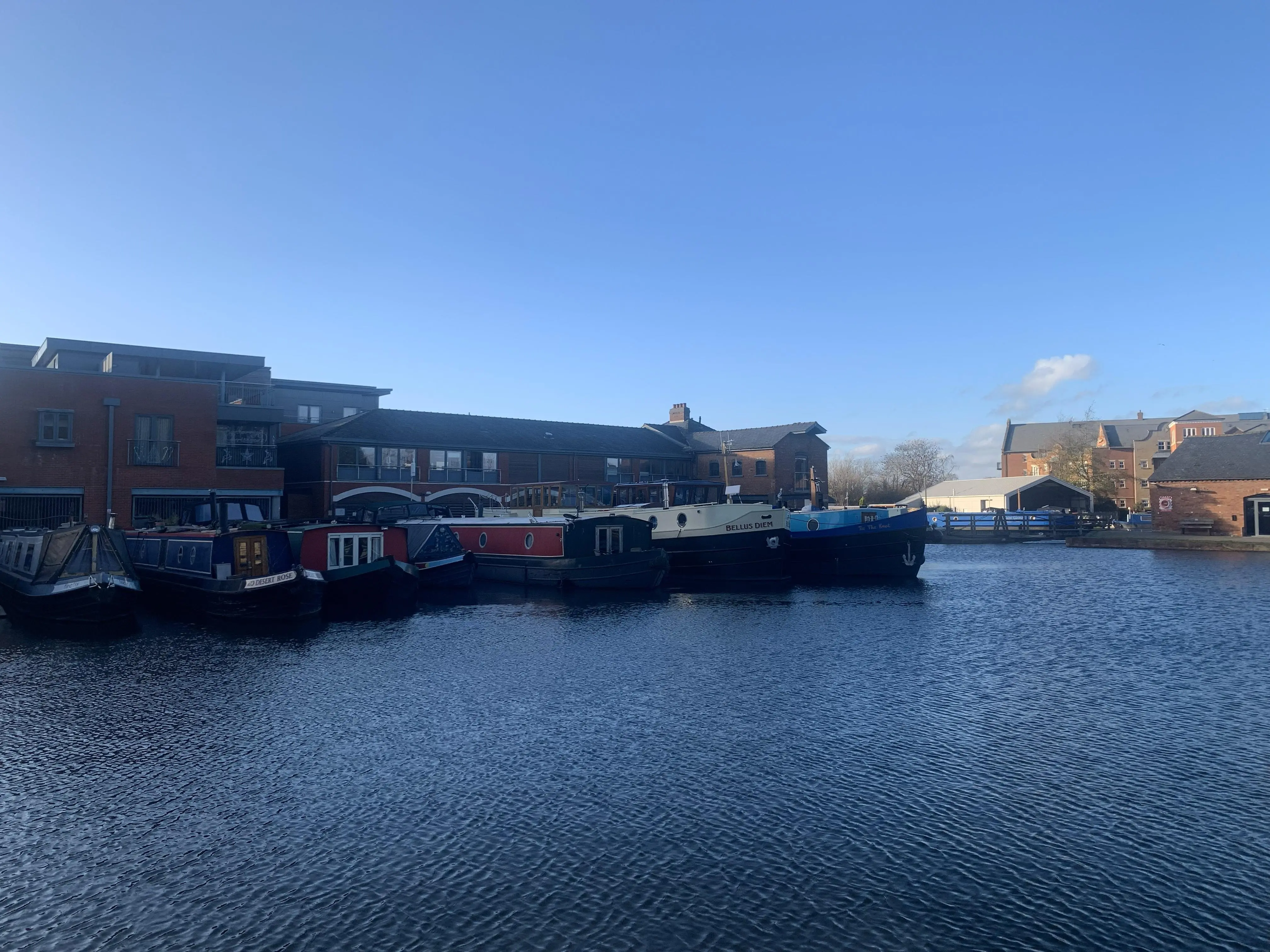 Buy Pat Buckle 60 Narrowboat #574336 - Rightboat