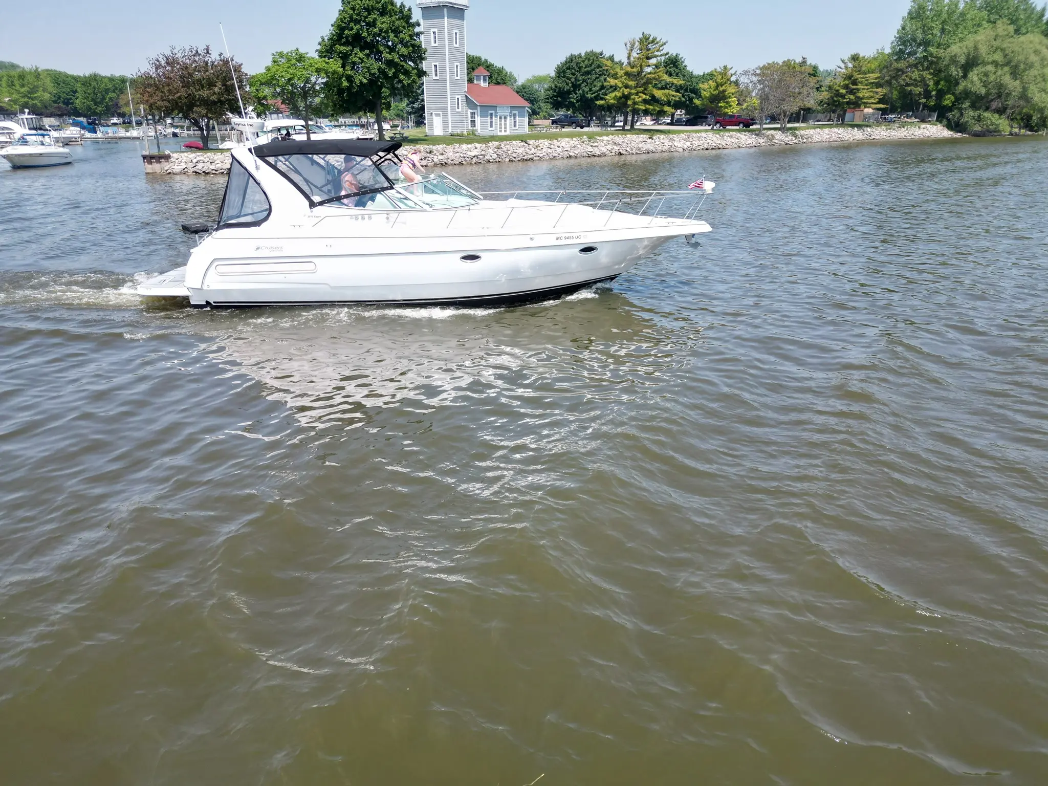 Buy Cruisers Yachts 3575 Esprit #575205 - Rightboat