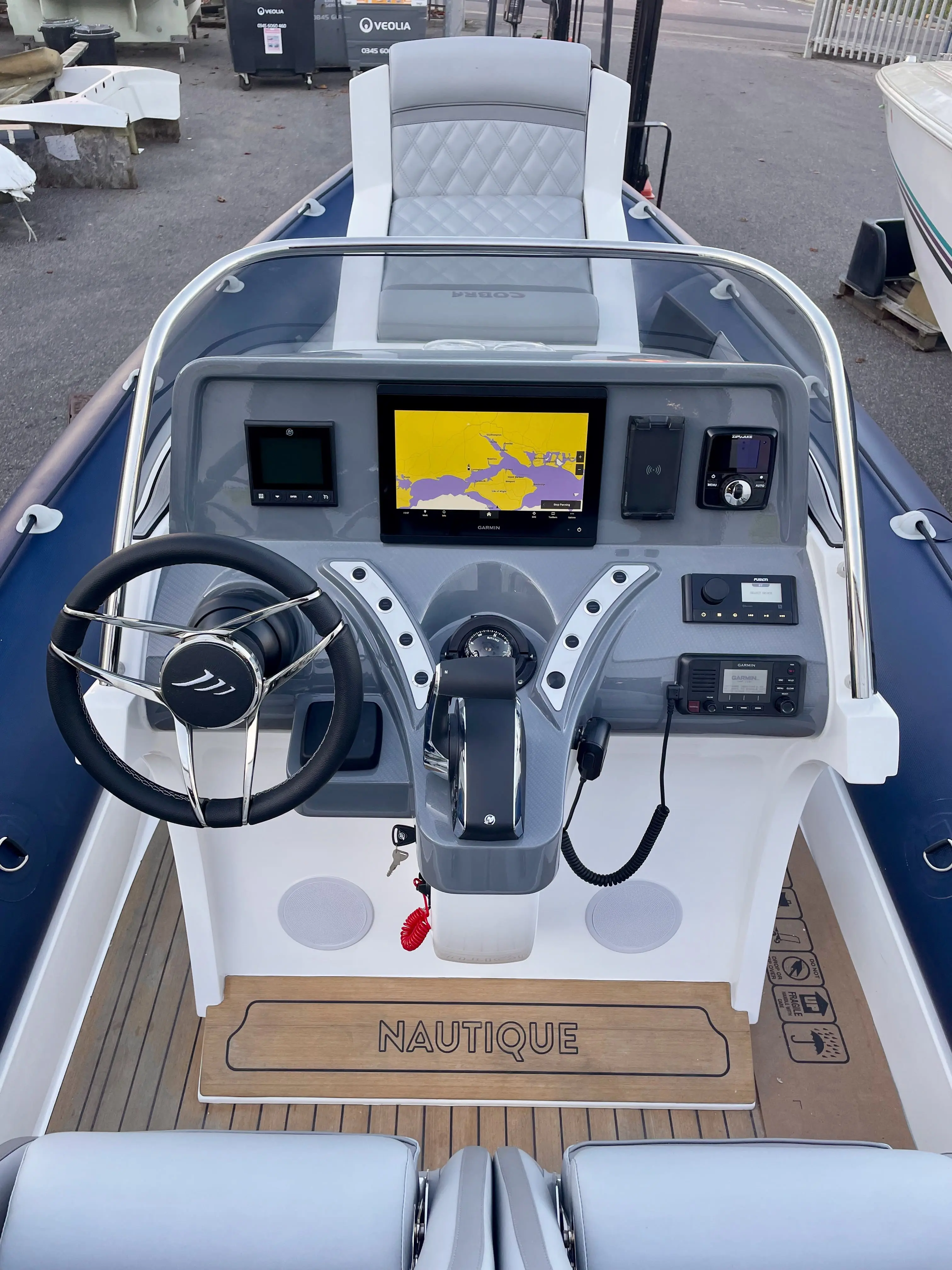 Buy Cobra Nautique 8.2 #575347 - Rightboat