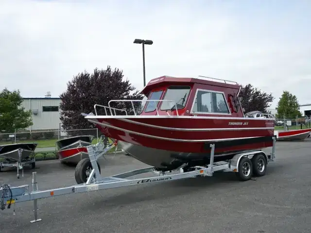 Buy Thunder Jet 21 Chinook Pro #575831 - Rightboat