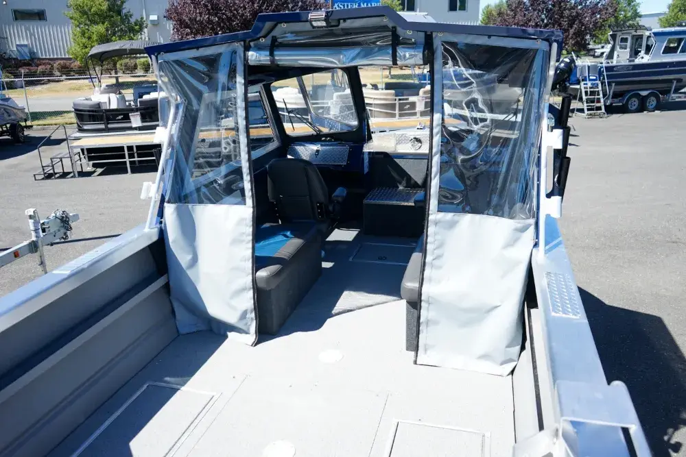 Buy Thunder Jet 210 Luxor Pro HT #575830 - Rightboat