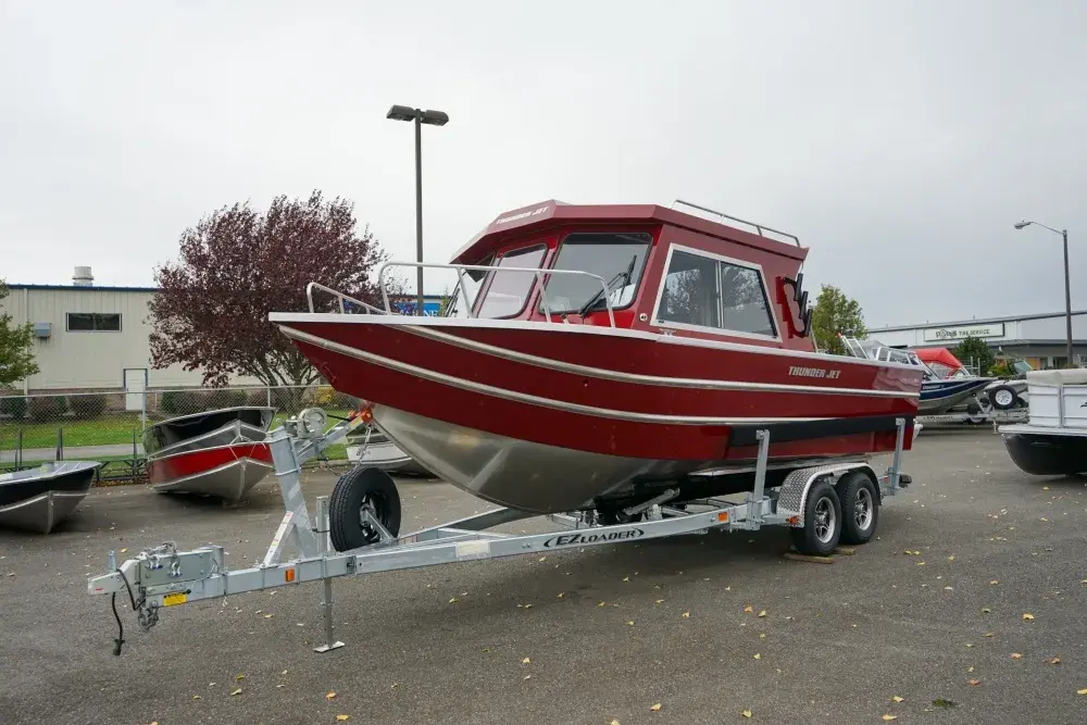 Buy Thunder Jet 24 Alexis Pro HT #575833 - Rightboat