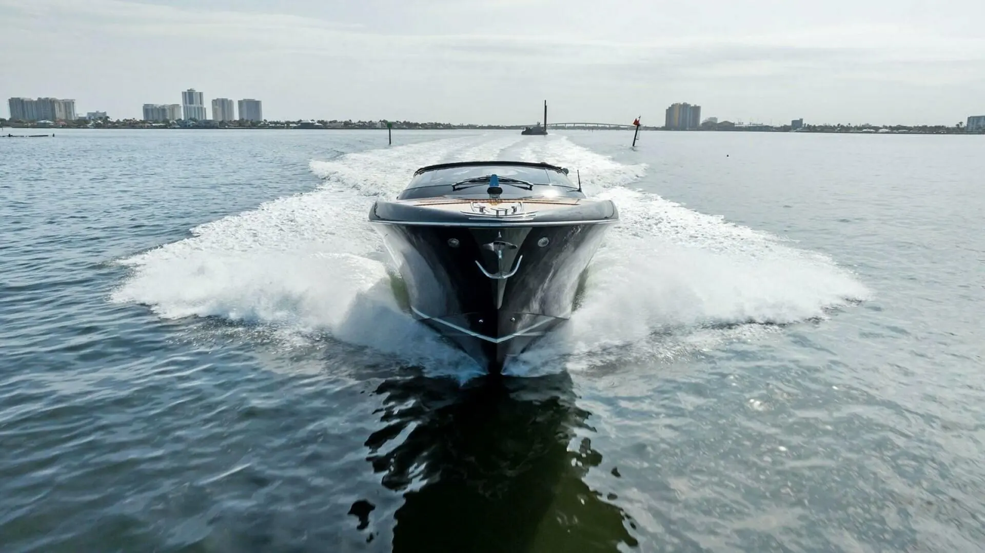 2017 Riva 38 Rivamare for Sale in St. Petersburg, Florida...