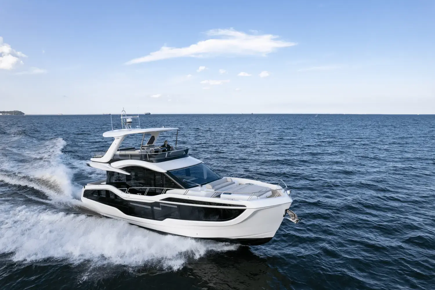 2025 Galeon 560 FLY for Sale in Miami, FL #577317 - Rightboat