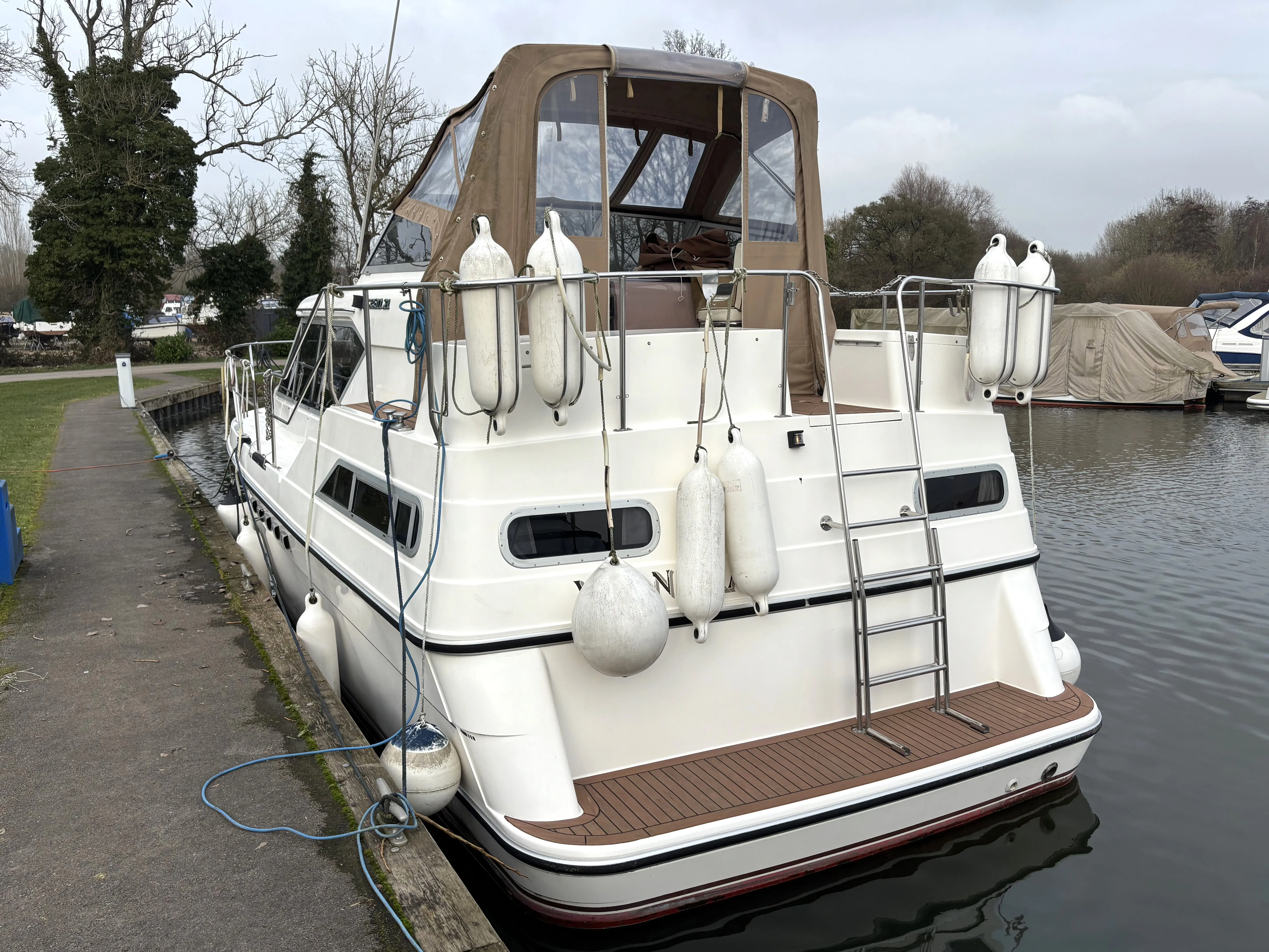 Buy Broom Ocean 31 #577318 - Rightboat