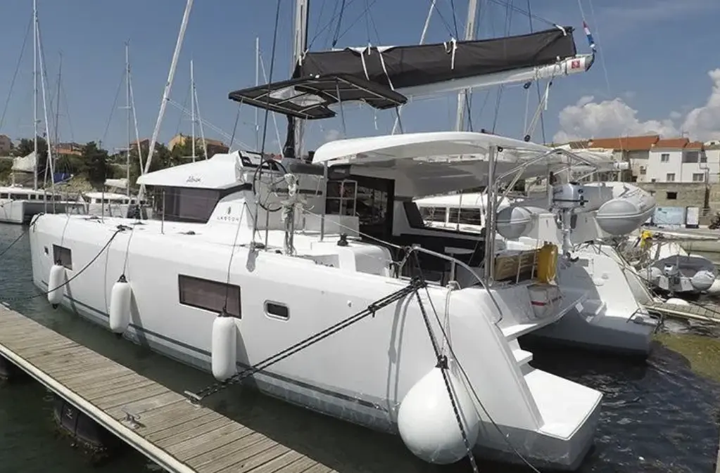 2023 Lagoon 42 for Sale in Šibenik #577340 - Rightboat
