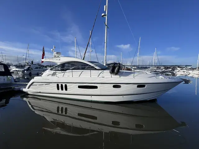 2012 Fairline Targa 38 GT for Sale in Poole, Dorset #577439 - Rightboat