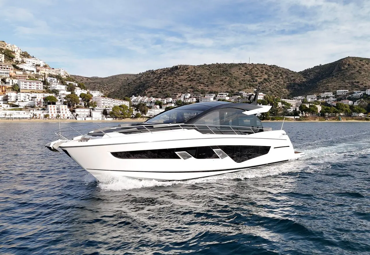 2022 Sunseeker Predator 65 for Sale in Roses #578185 - Rightboat