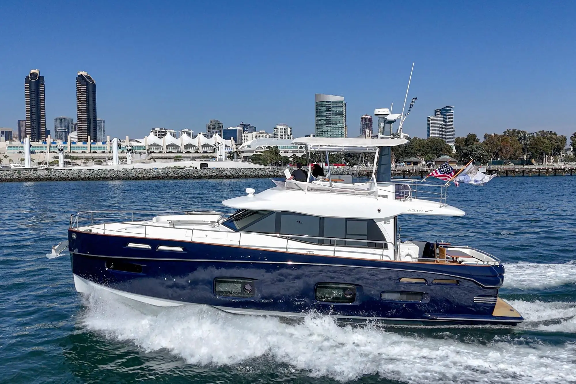 2013 Azimut 50 #589576 for Sale in San Diego, CA - Rightboat