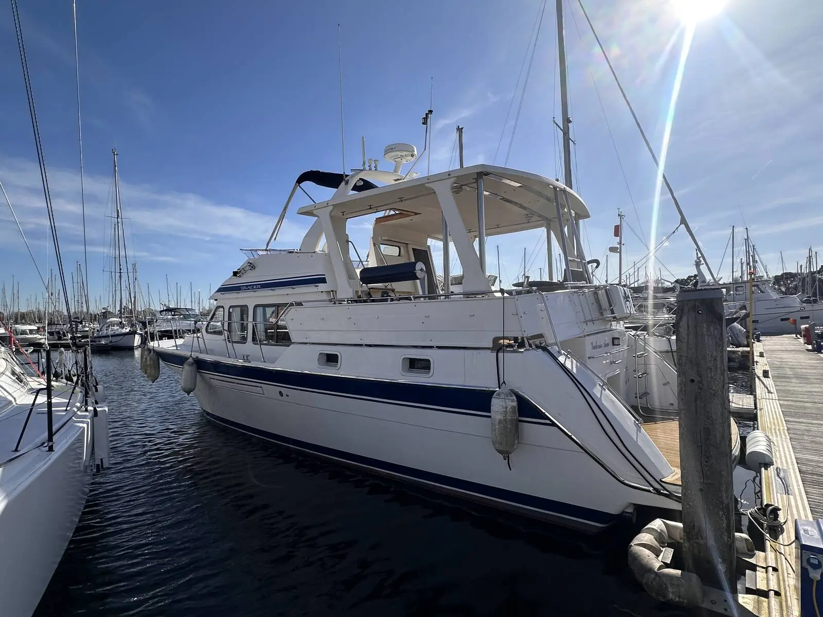 1999 Trader 445 for Sale in Chichester Marina #591347 - R...
