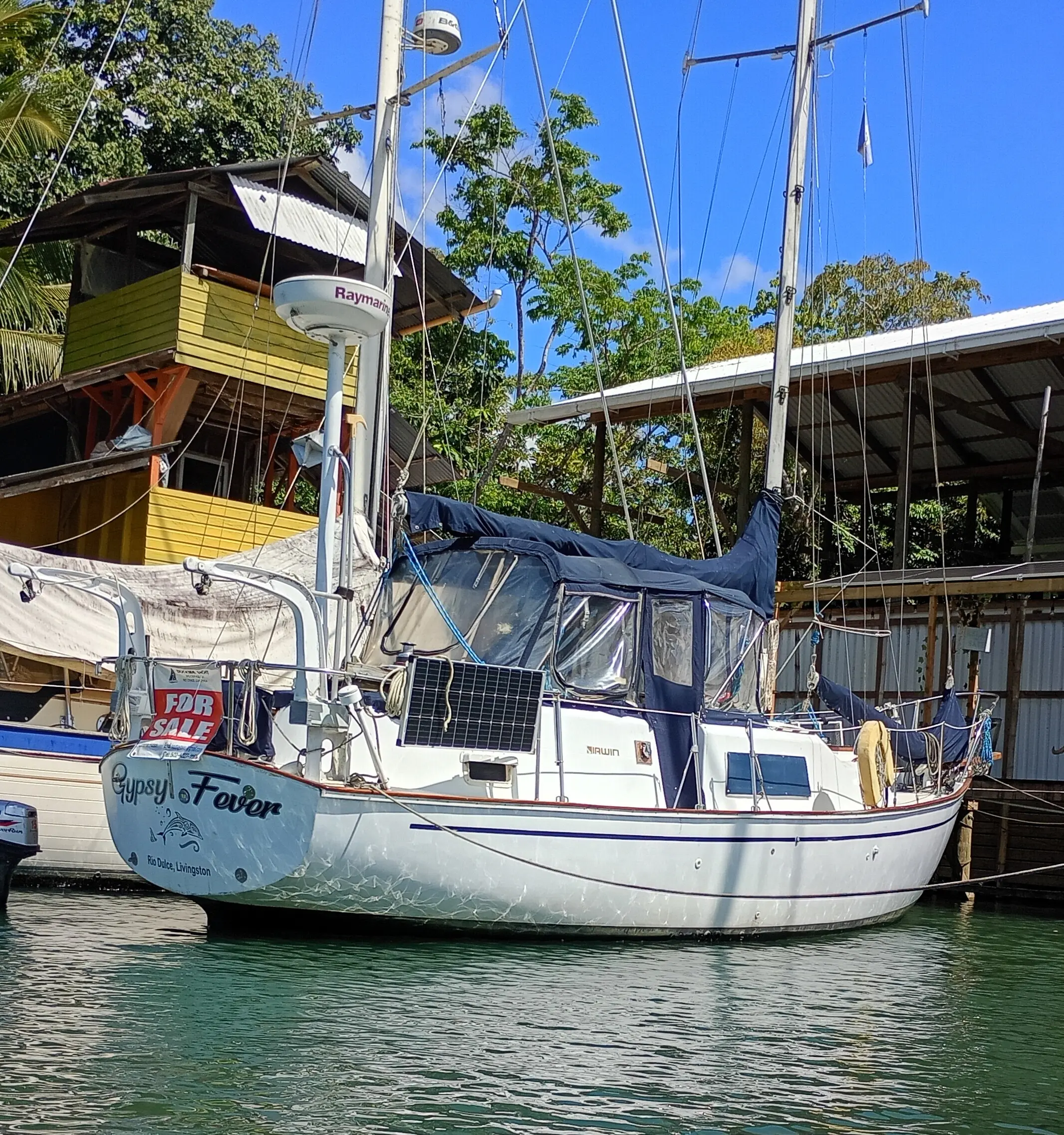 1974 Irwin 32.5 Center Cockpit #592056 for Sale in Río Dulce