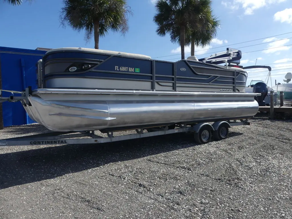 2015 Crest Boats Classic 23 Foot 230 for Sale in Lake Pla...