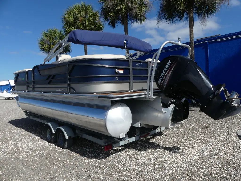 2015 Crest Boats Classic 23 Foot 230 for Sale in Lake Pla...